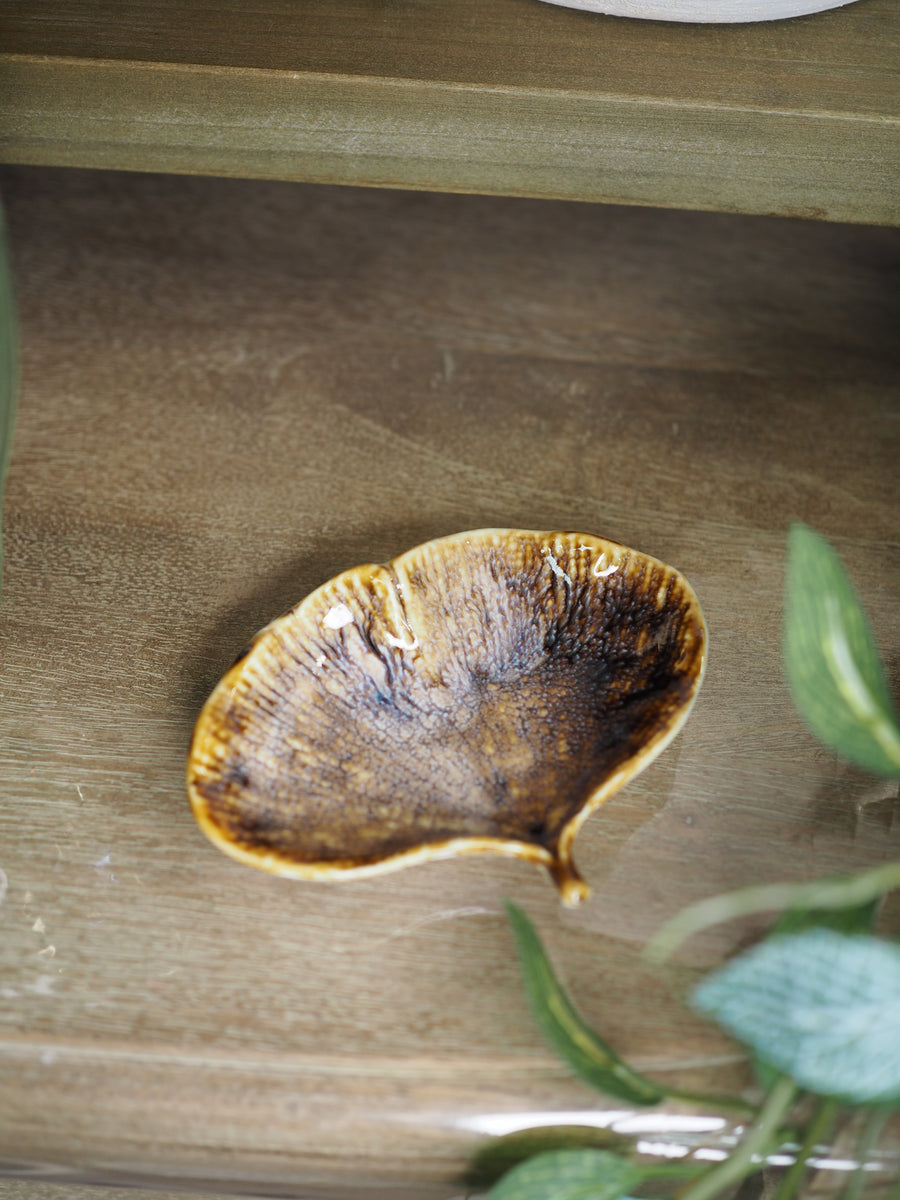 Natural reactive stoneware gingko trinket dish | Trinkets | Osborne & Co.